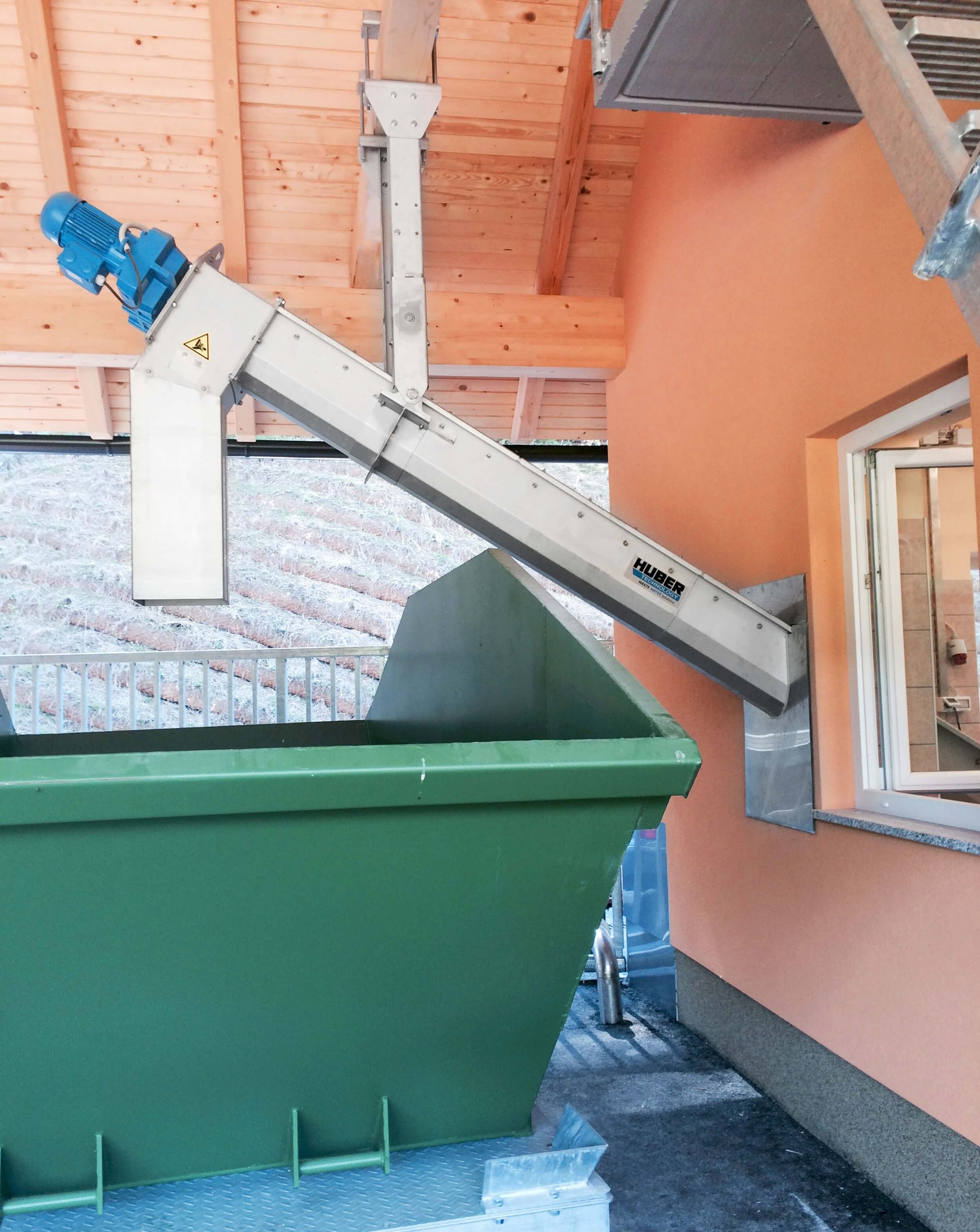 HUBER Lidded Trough Screw Conveyor Ro8 T | HUBER Technology