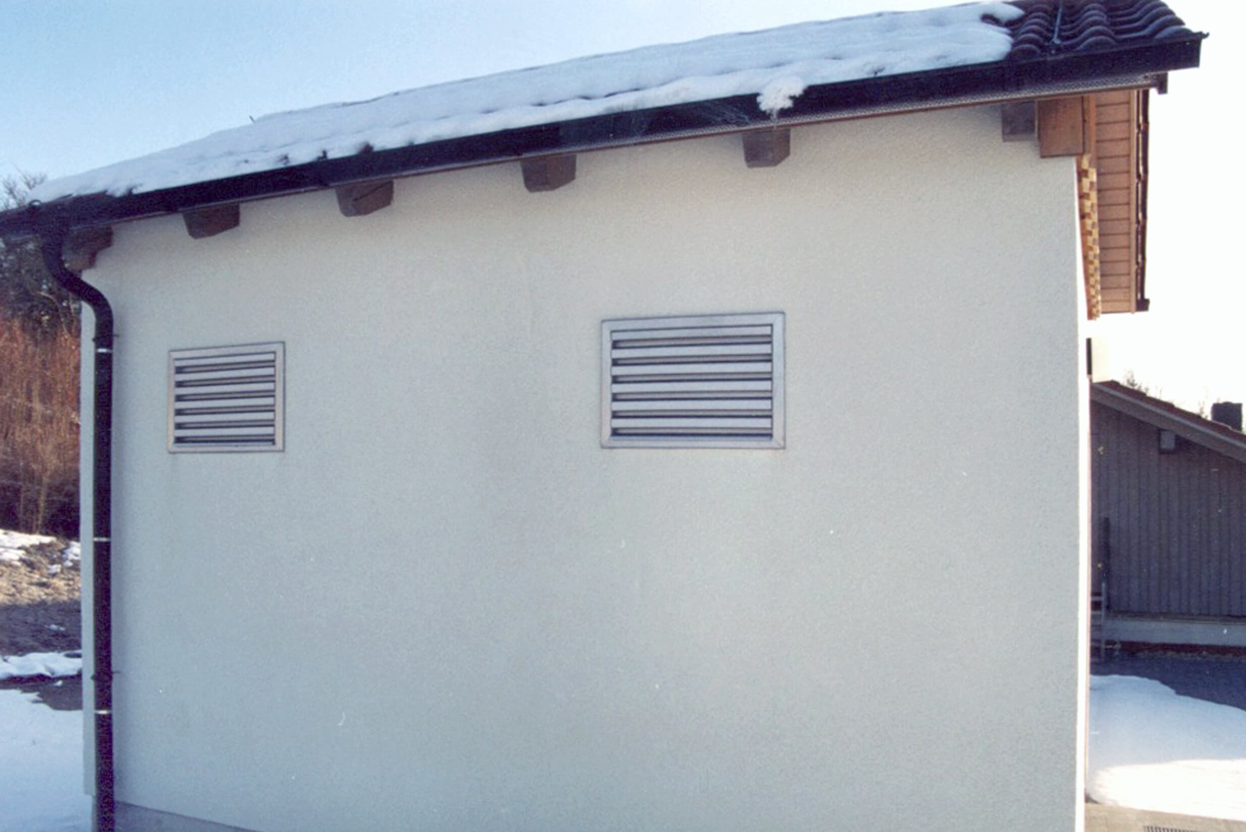 Rigid Security Ventilating Louvre for external face of the wall TT2.JW ...