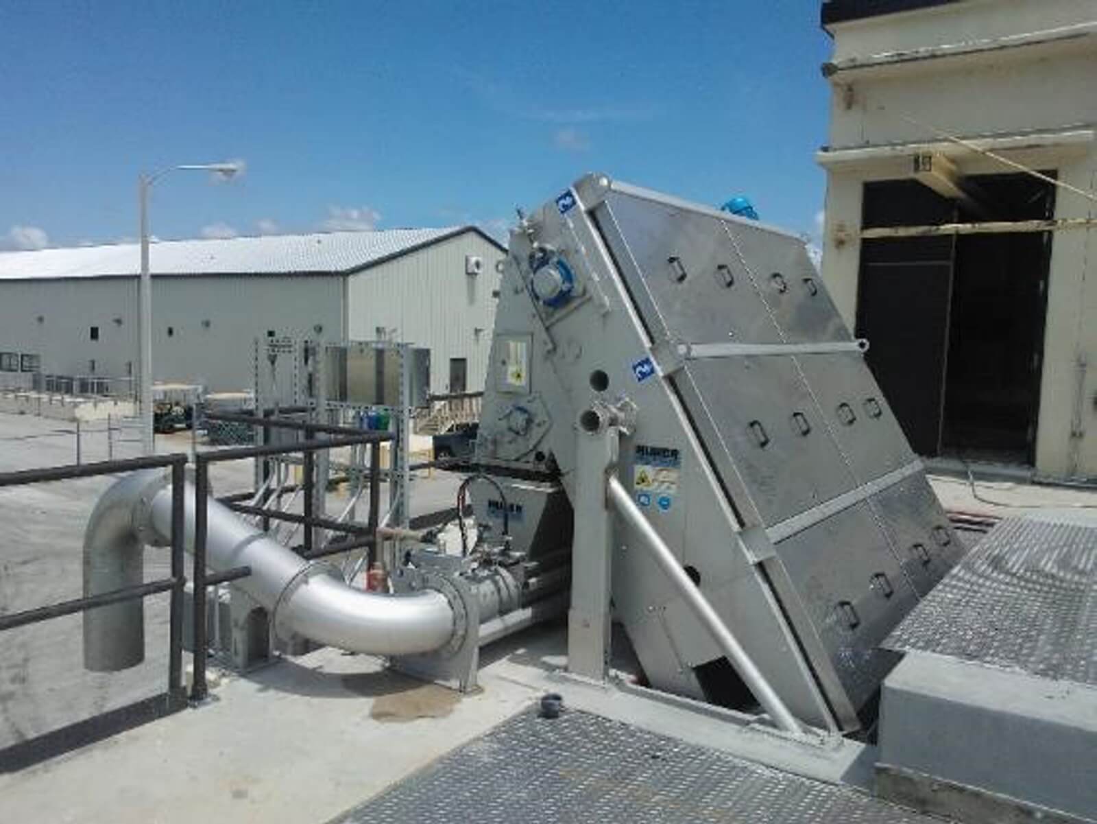 6 Signs You May Have a Failing Headworks Screen | HUBER Technology